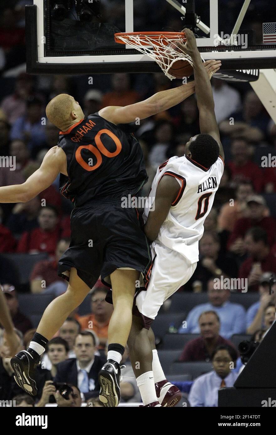 Jimmy Graham Dunk Basketball