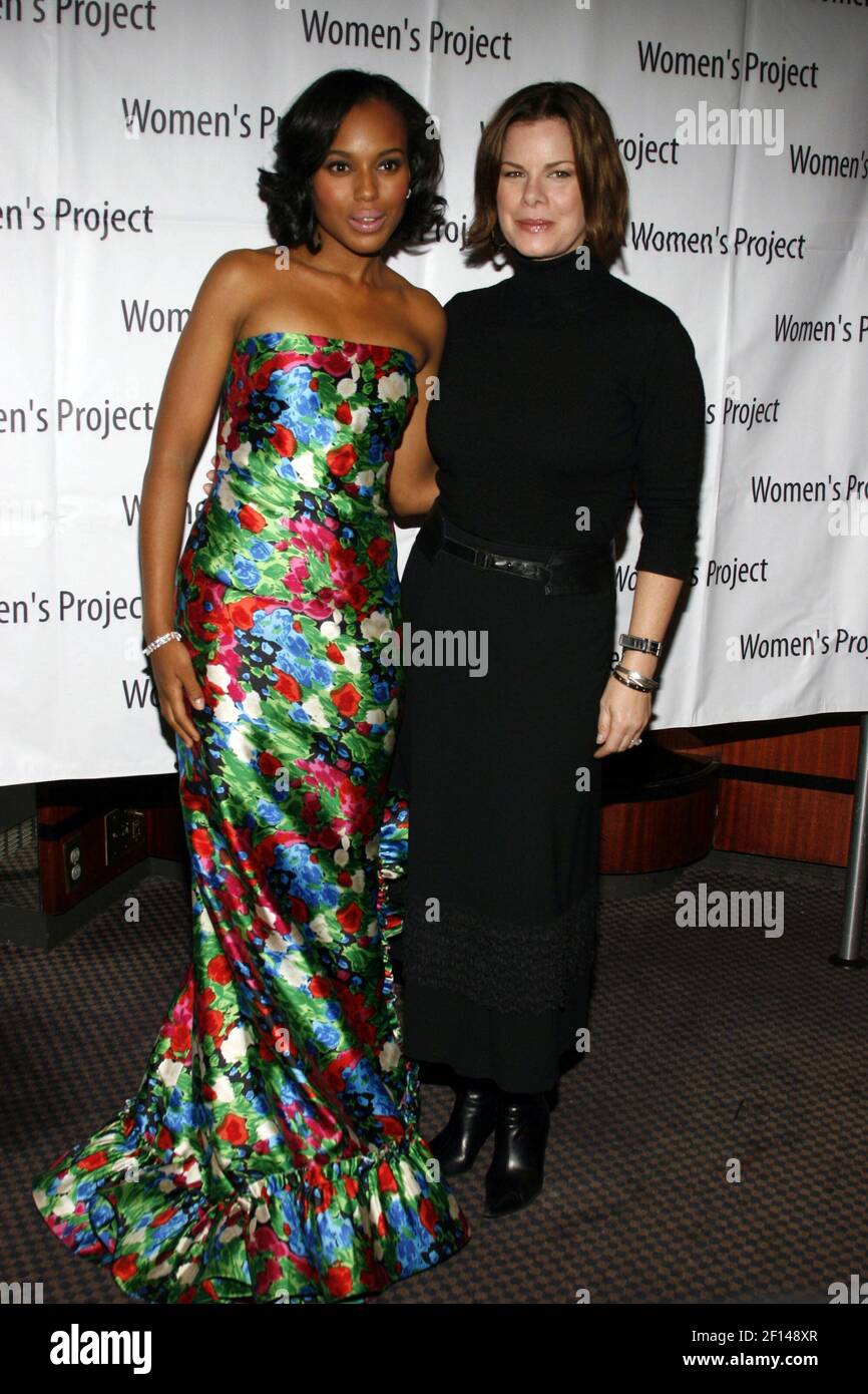 Kerry Washington (left) and Marcia Gay Harden arrive at the Women's ...