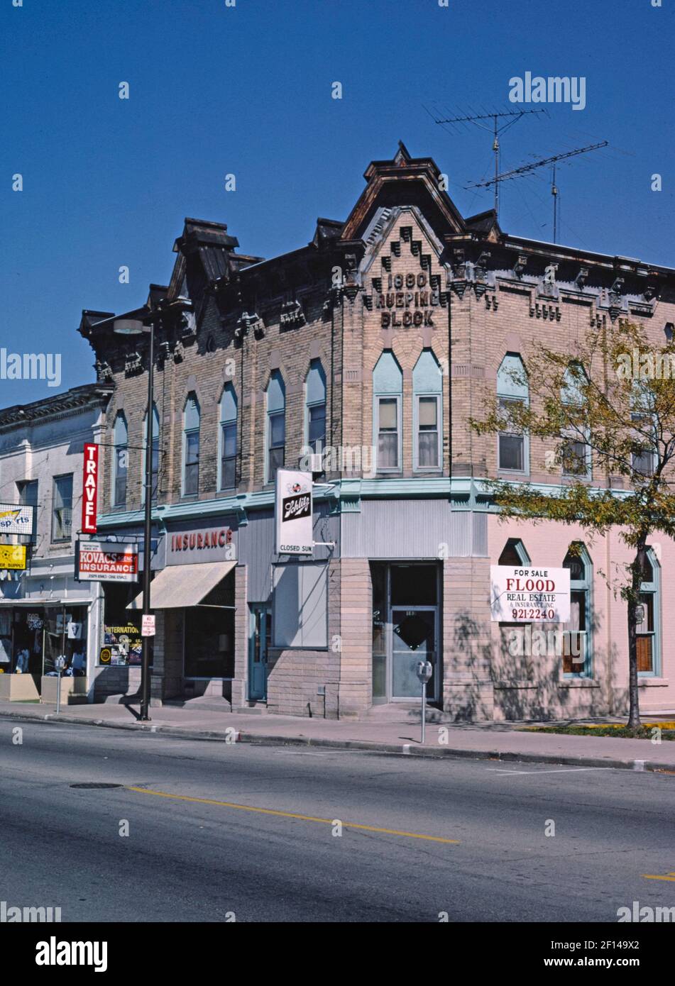 Downtown fon du lac wisconsin 1980s hi-res stock photography and images ...