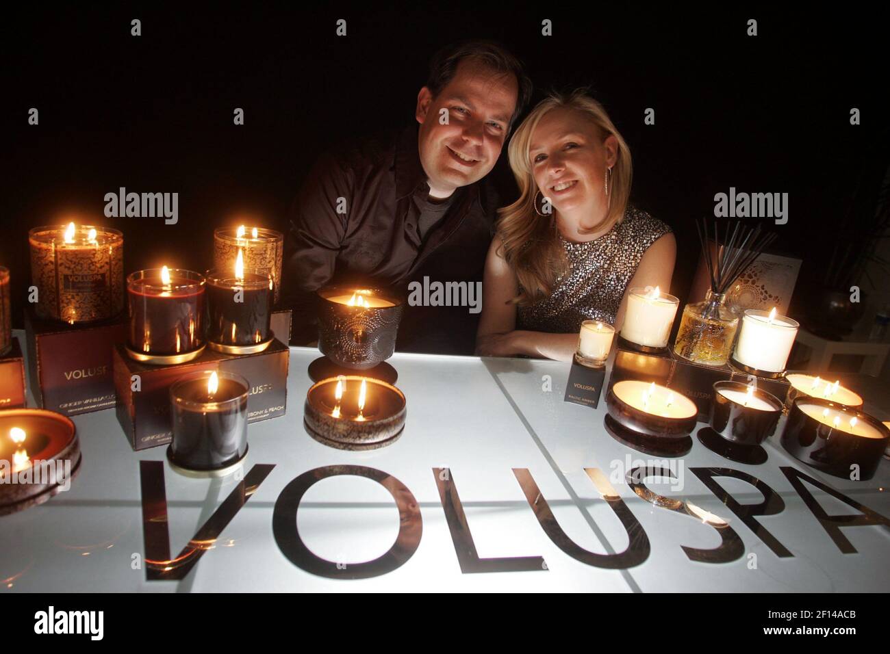 roy and Traci Arntsen's candles have caught major Hollywood buzz and ...