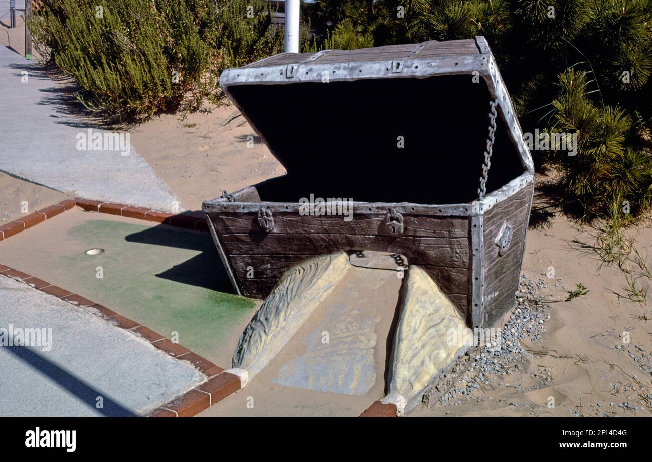 Treasure chest - Jockey's Ridge Mini-Golf - Nags Head - North Carolina ...