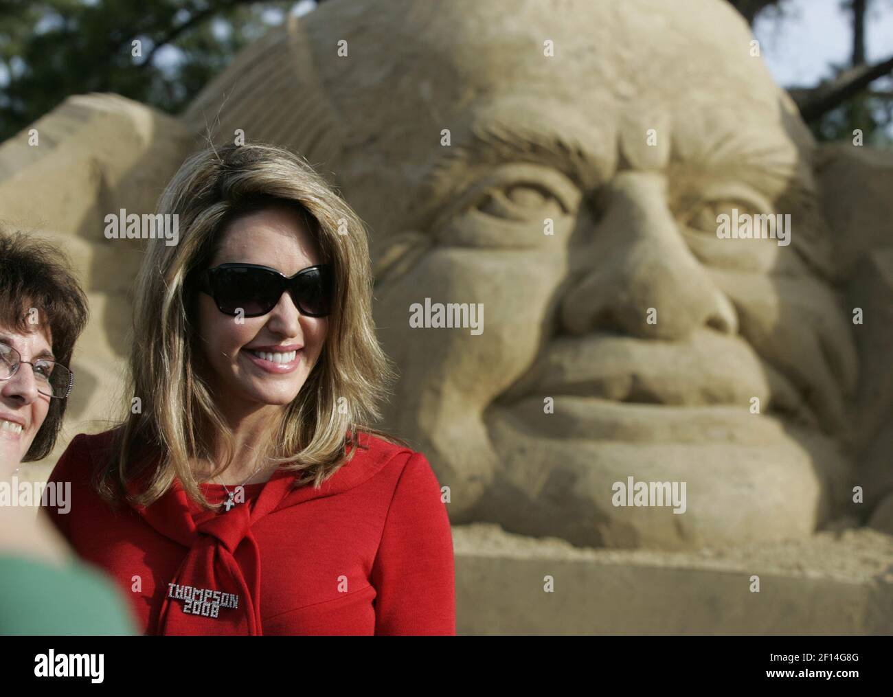 Jeri Thompson, wife of republican presidential candidate Fred Thompson ...