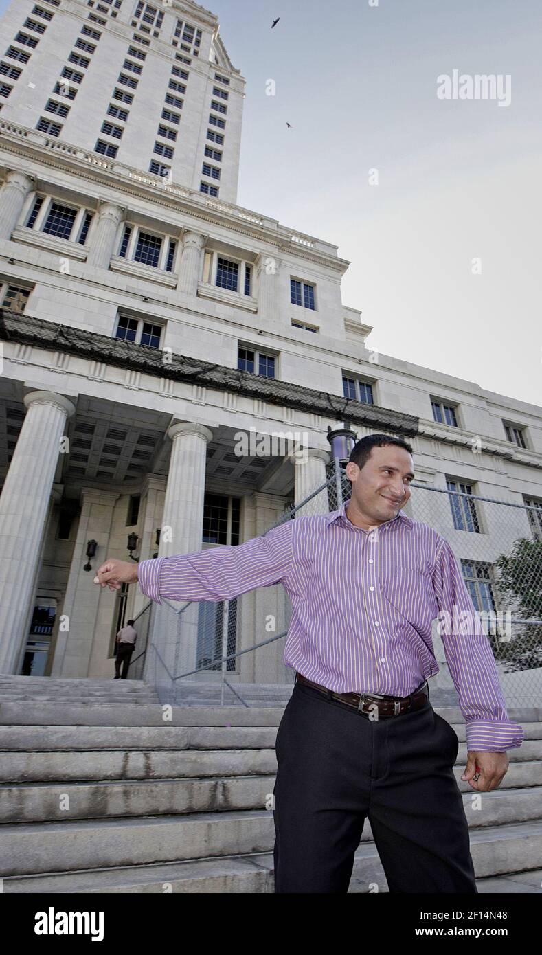 Rafael Izquierdo leaves the Miami Dade courthouse after Circuit Judge ...