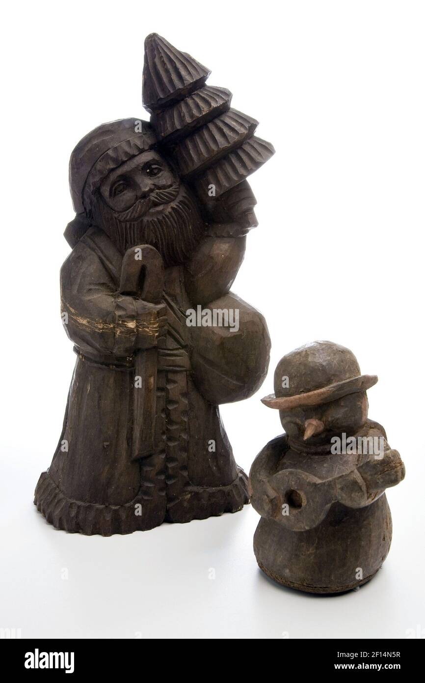 Papier-mache wood molds from the Philippines, $175 and $70. (Photo by ...