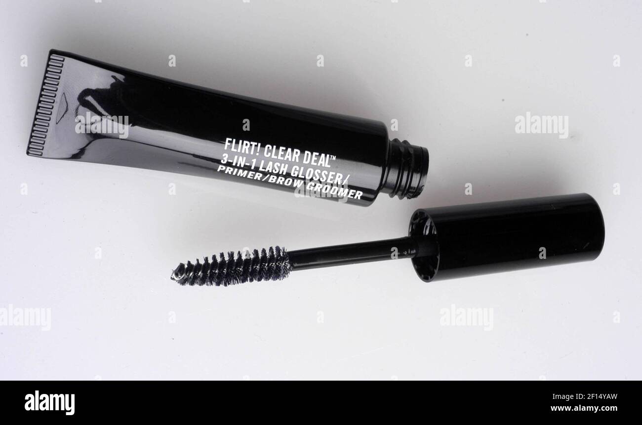 Flirt! Clear Deal 3-in-1 Lash Glosser/Primer/Brow Groomer. (Photo by ...