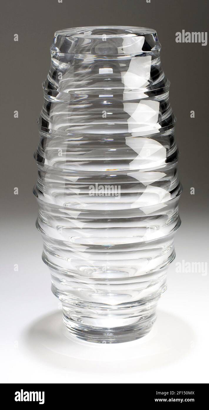 The Zone vase, designed by renowned New York interior designer Vicente ...