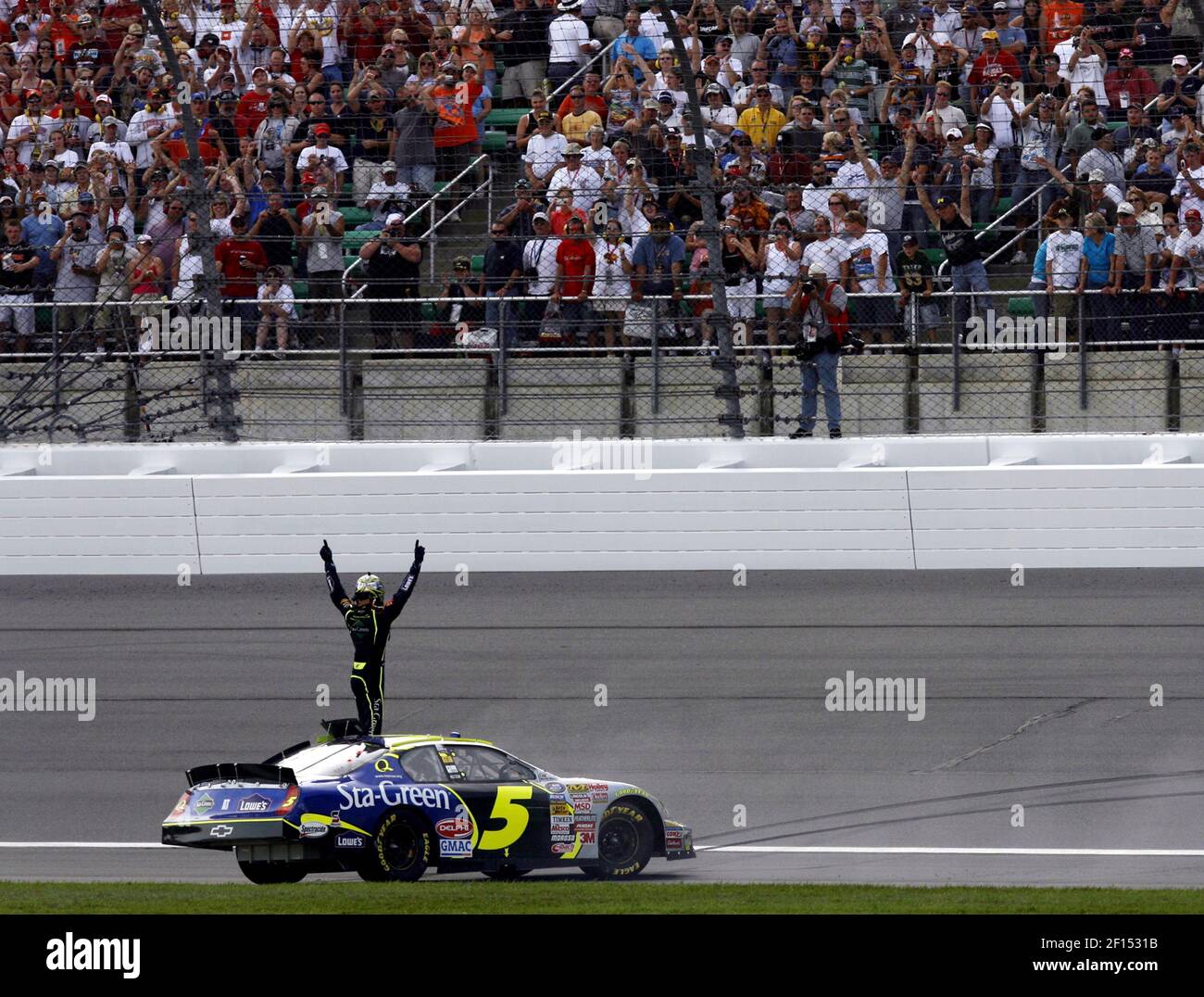 Kyle Busch celebrates his victory in the NASCAR Busch Series' Yellow ...