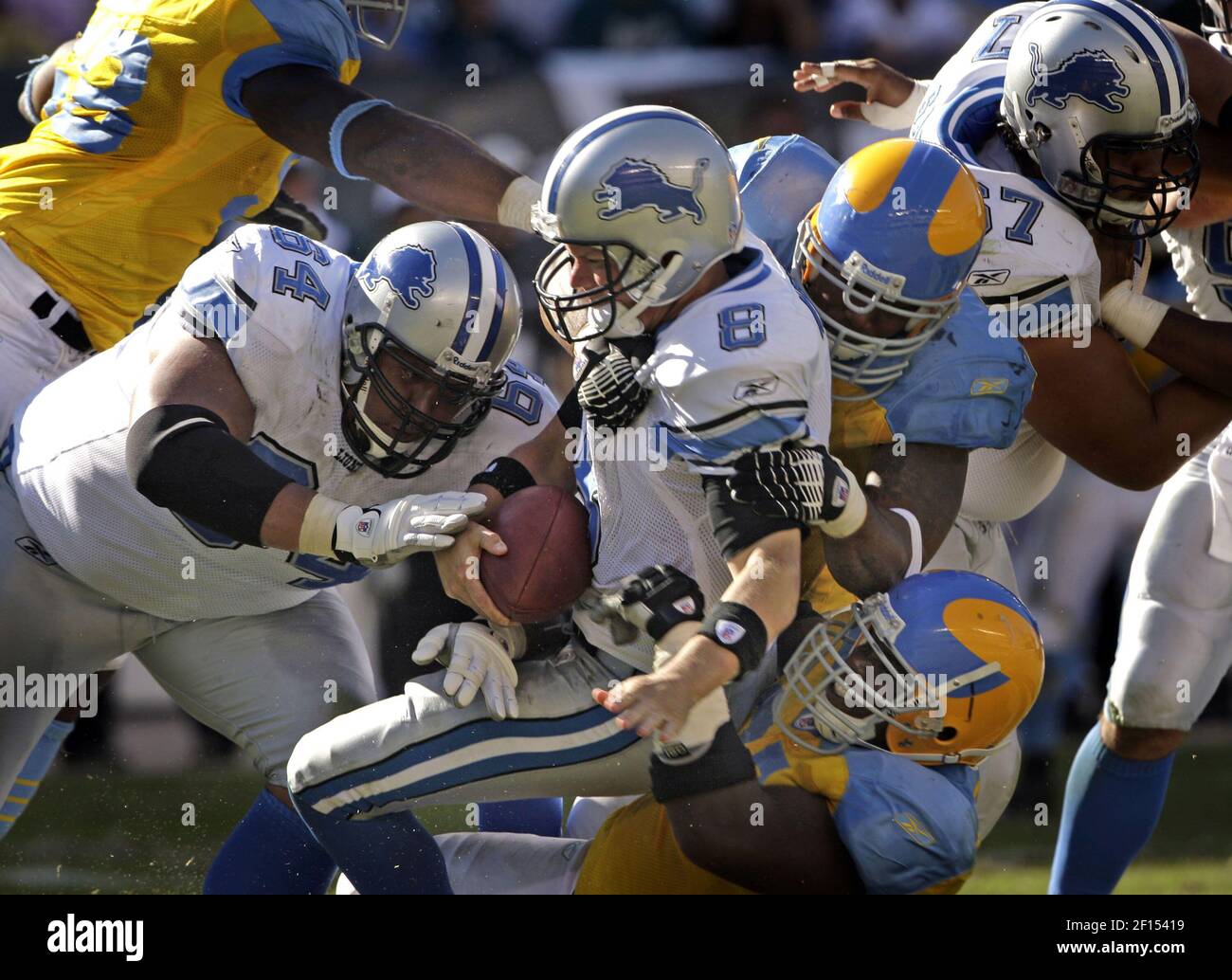 Philadelpha Eagles defenders Brodrick Bunkley (bottom) and Juqua Thomas ...