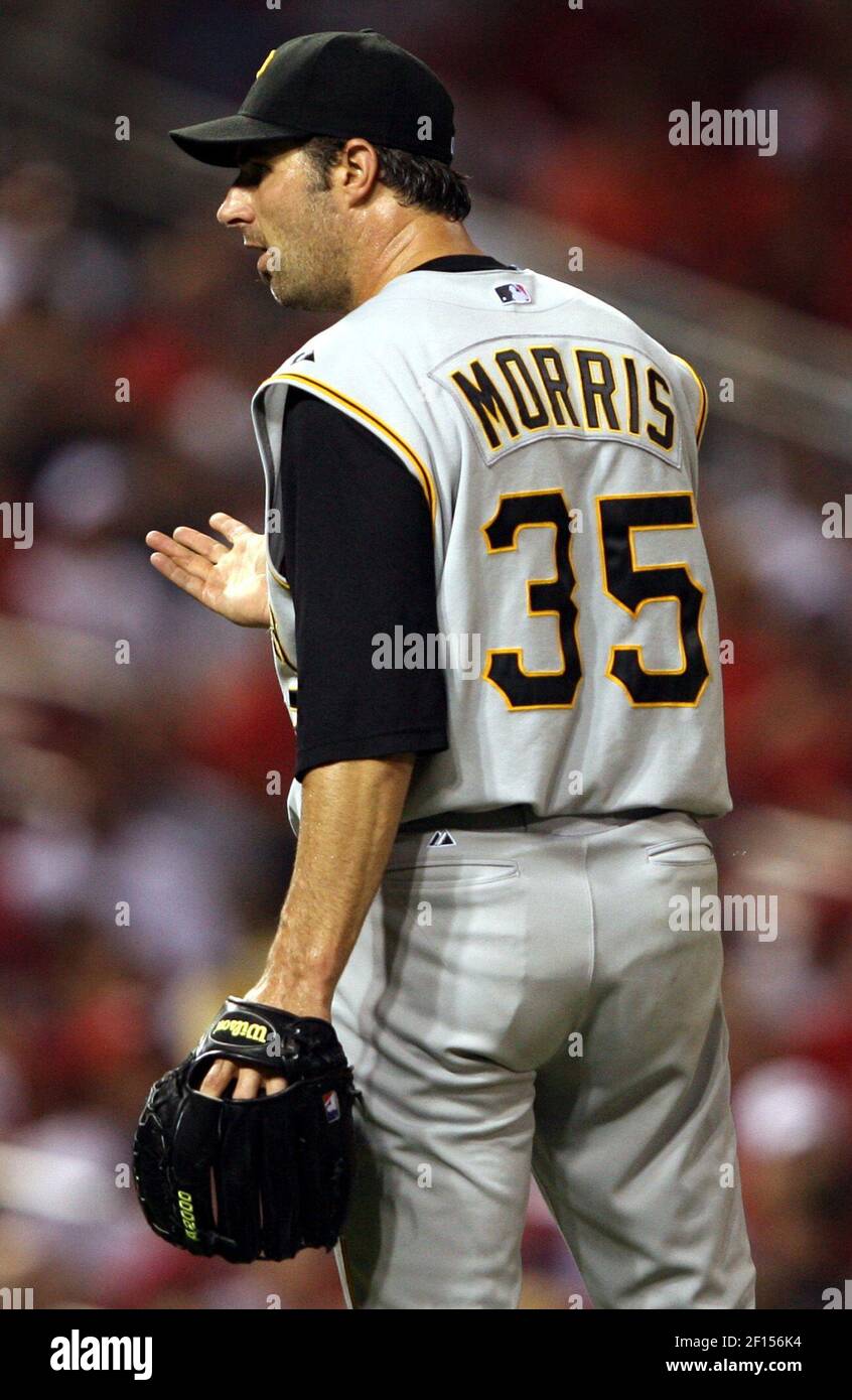 Pittsburgh Pirates pitcher Matt Morris looks for help in the third ...
