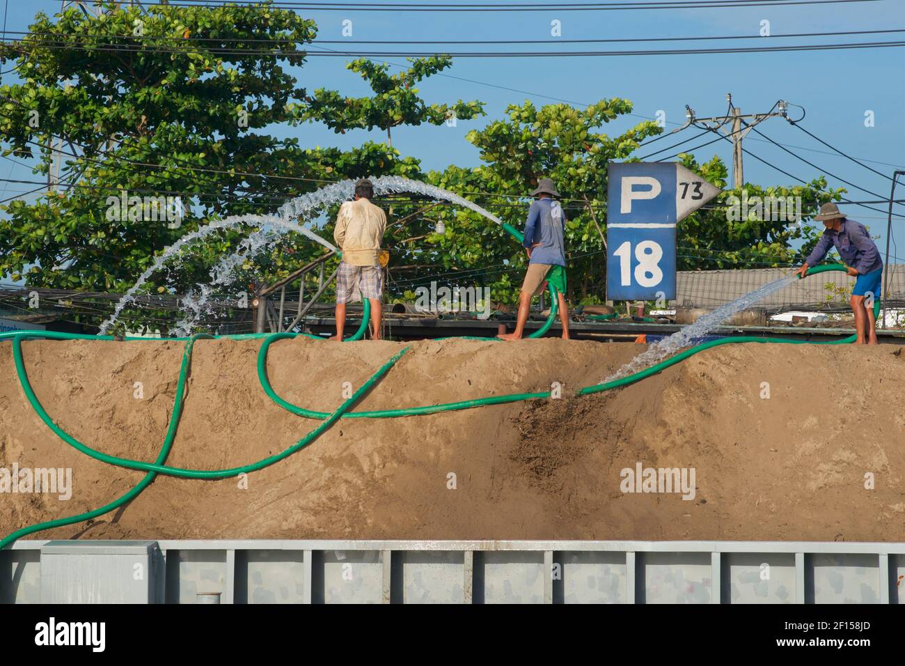 Water workers hi-res stock photography and images - Alamy