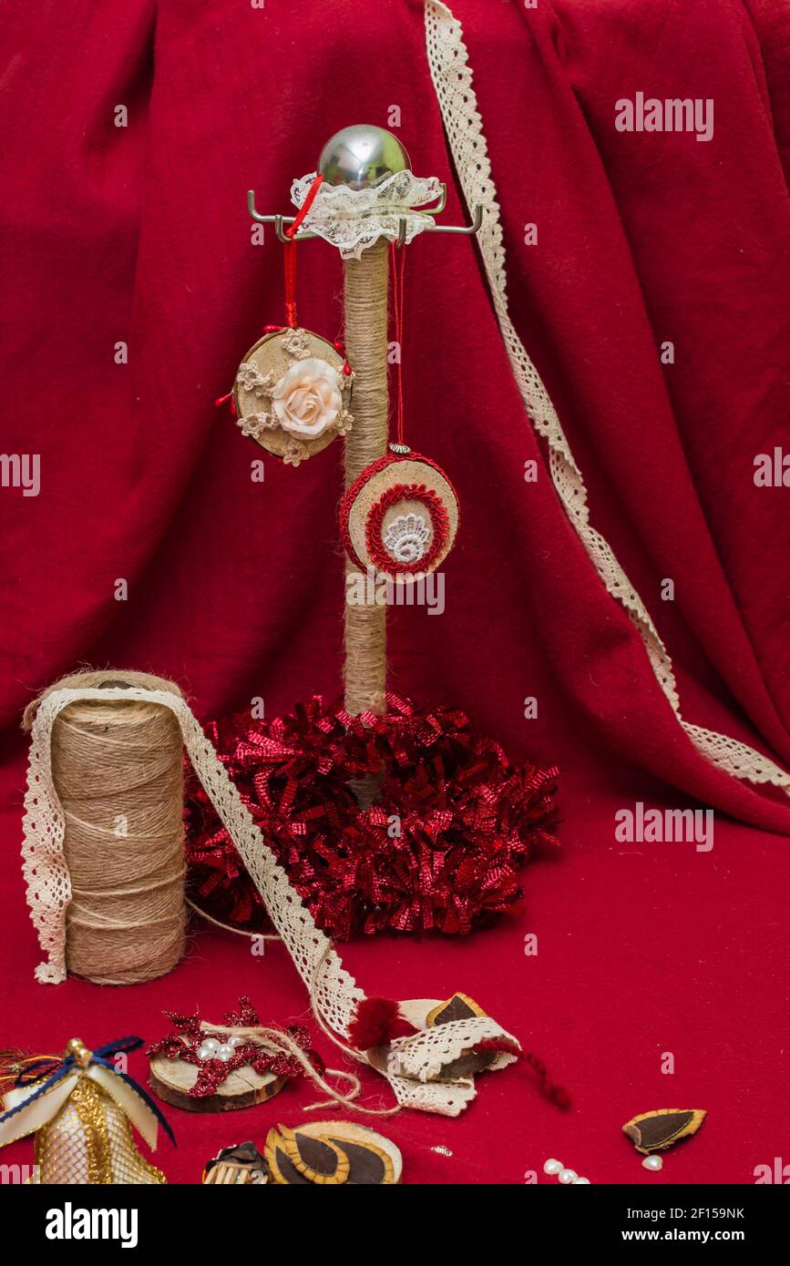 Handmade Christmas Decorations Stock Photo Alamy handmade-christmas-decorations-stock-photo-alamy