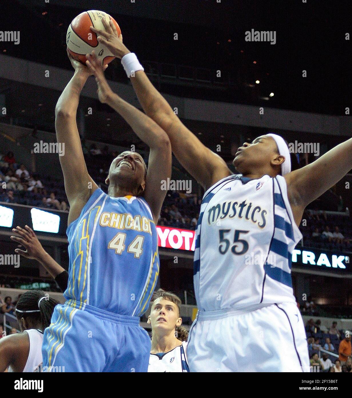 Washington Mystics Gillian Goring (55), right, blocks the shot of ...