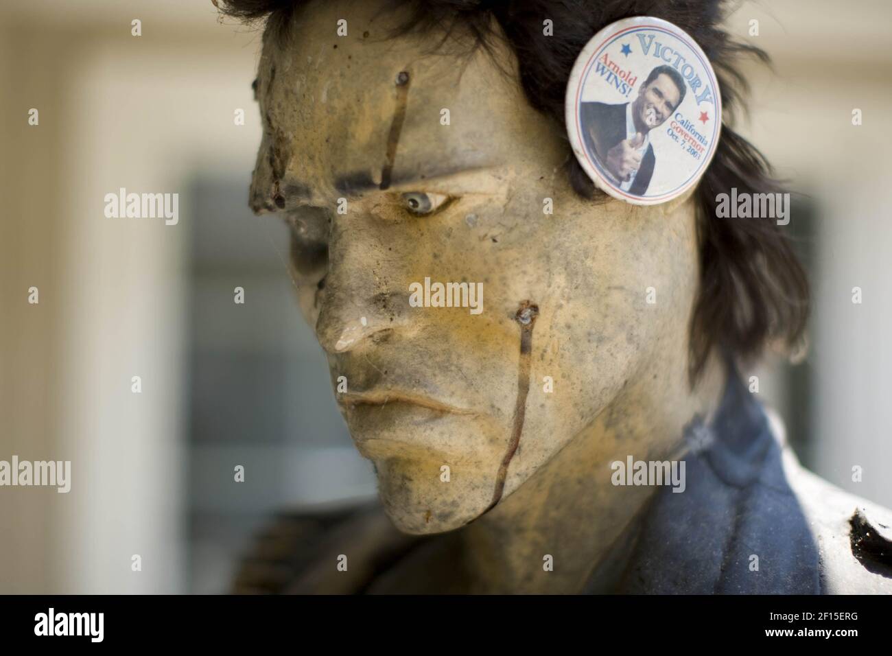 Arnold Schwarzenegger button on Terminator mannequin in the memorabilia ...