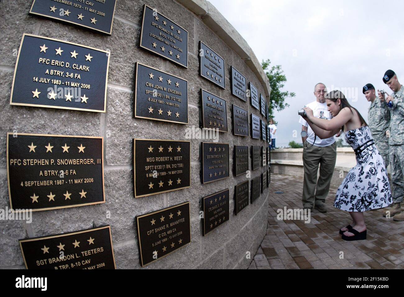 Friends and family members gather at Fort Hood for the 4th Infantry ...
