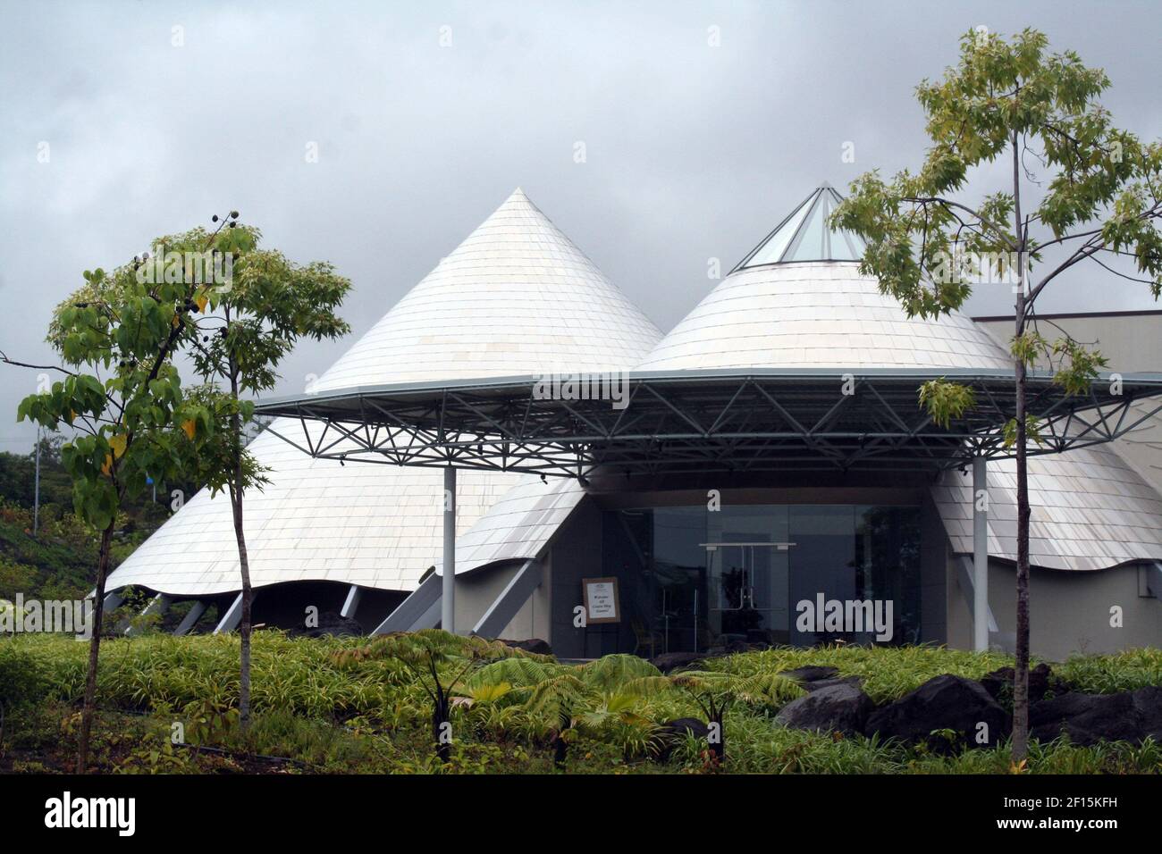 The distinctive architecture of the Imiloa Astronomy Center of Hawaii ...