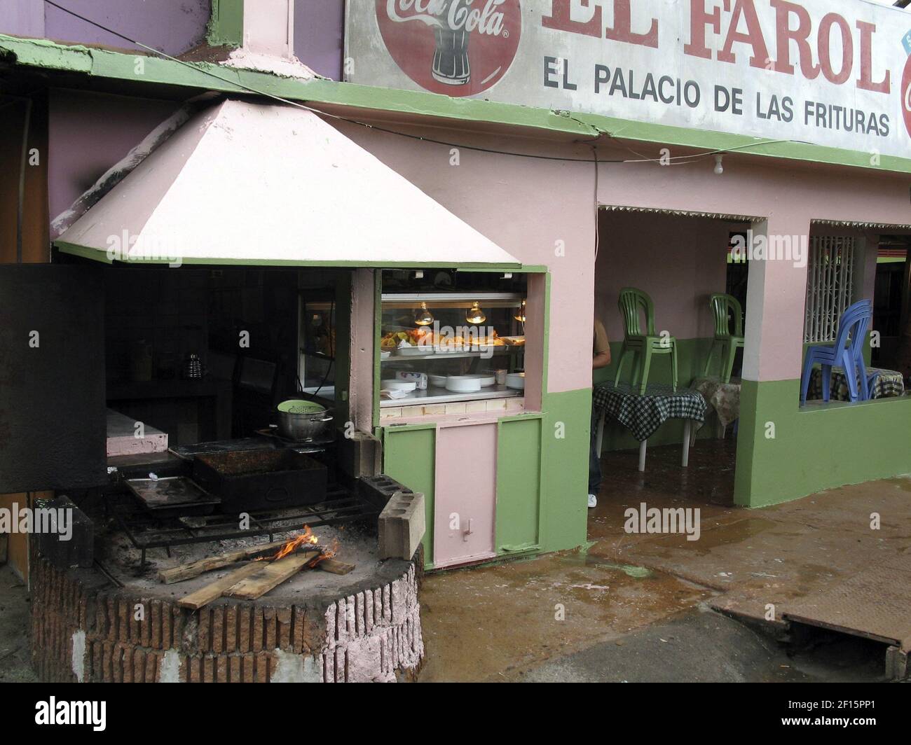 El Farol, which calls itself "El Palacio de las Frituras" (Palace of ...