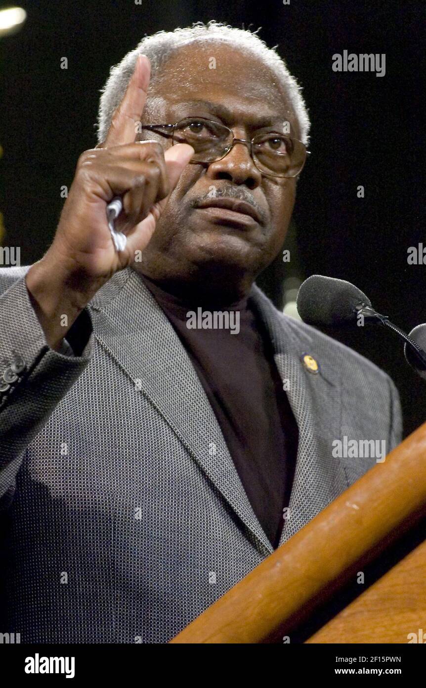 South Carolina Rep. Jim Clyburn (D-S.C.) speaks to delegates during the ...