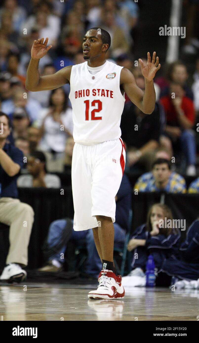 Ohio State's Ron Lewis walks on the court during their NCAA Final Four ...