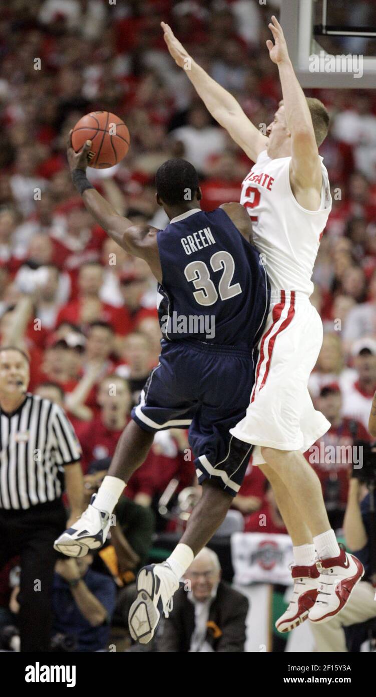 Ohio State's Matt Terwilliger guards Georgetown's Jeff Green during ...
