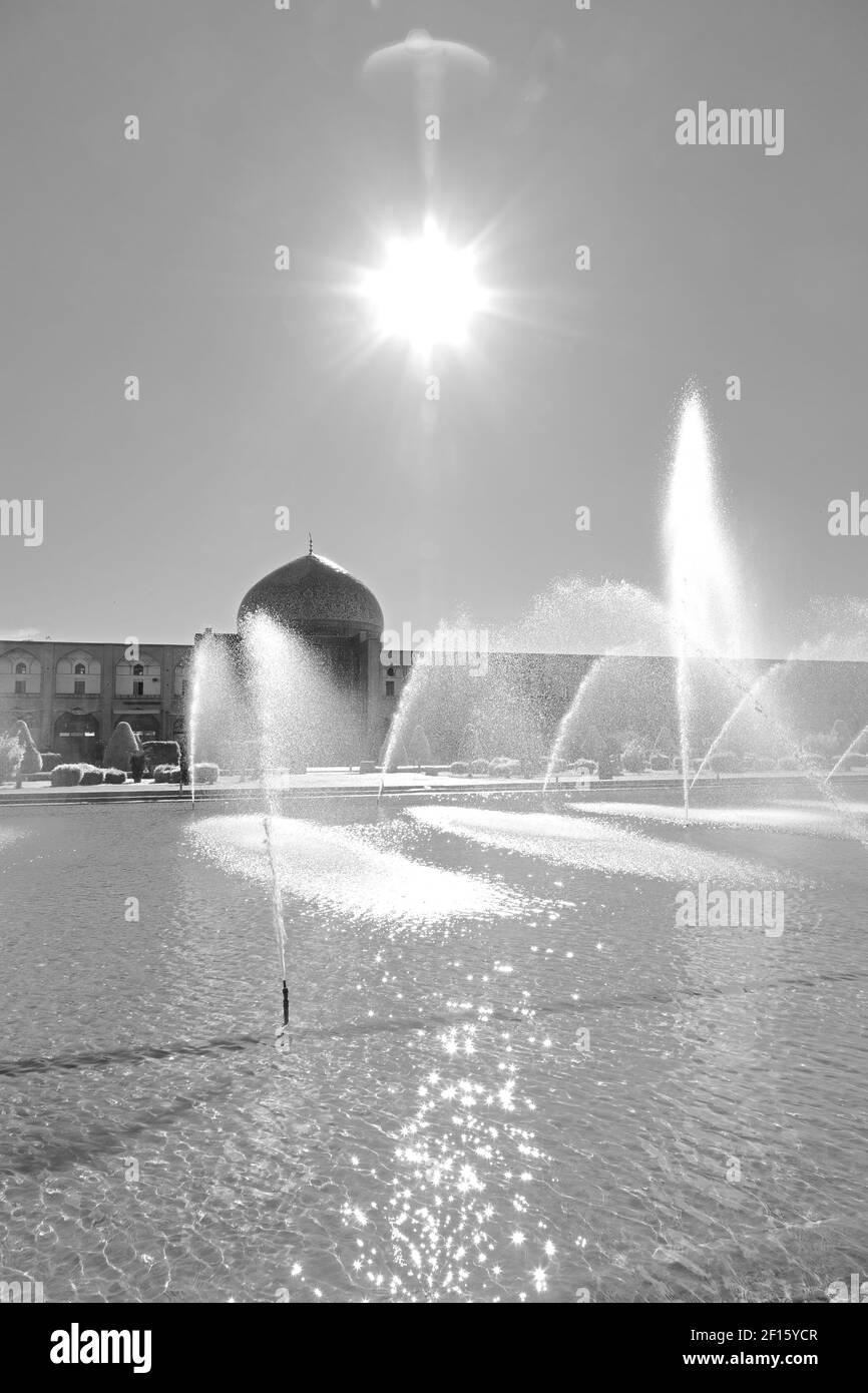 Imam square esfahan Black and White Stock Photos & Images - Alamy