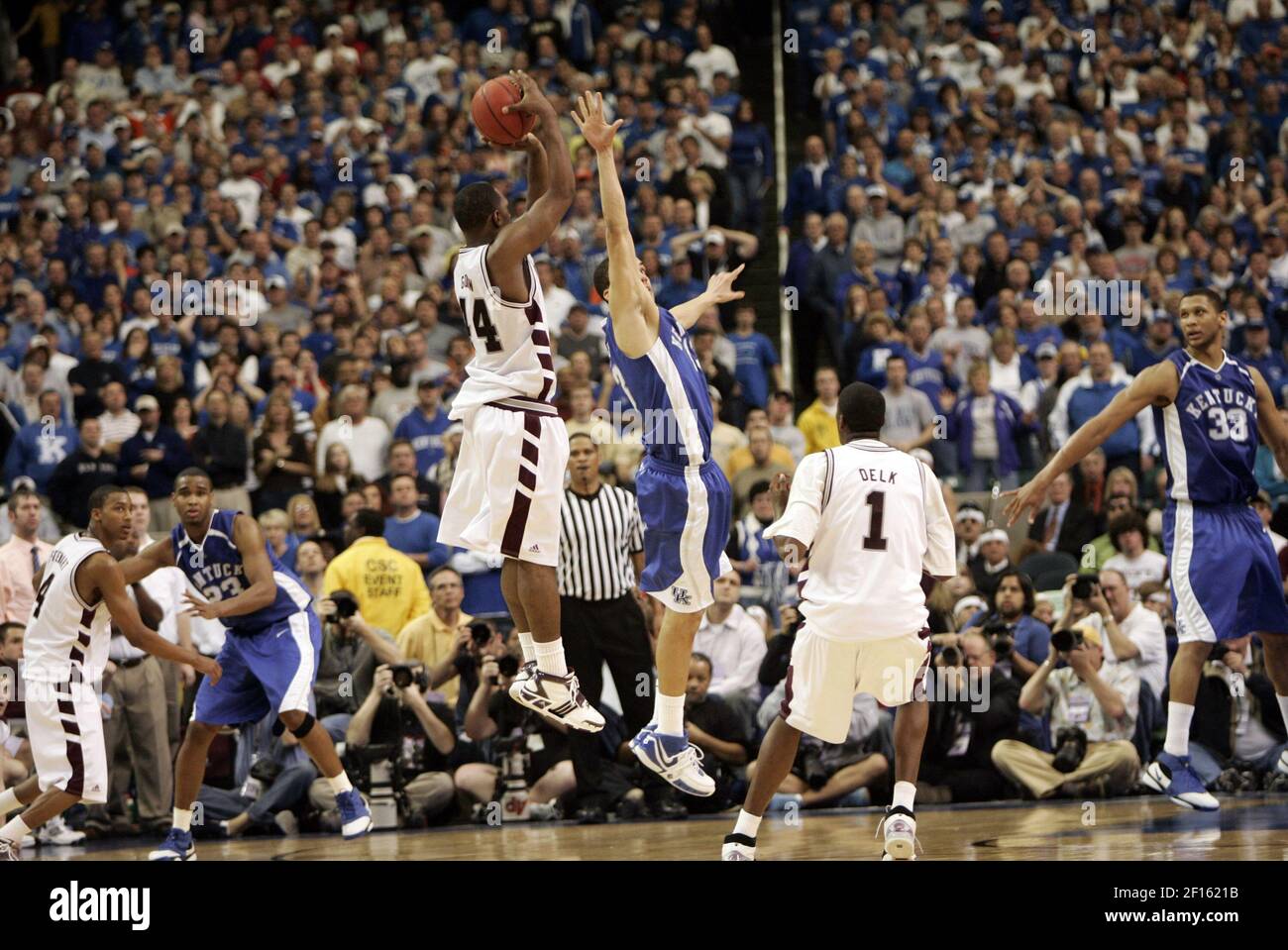 Mississippi State's Jamont Gordon hit a three-point basket over ...