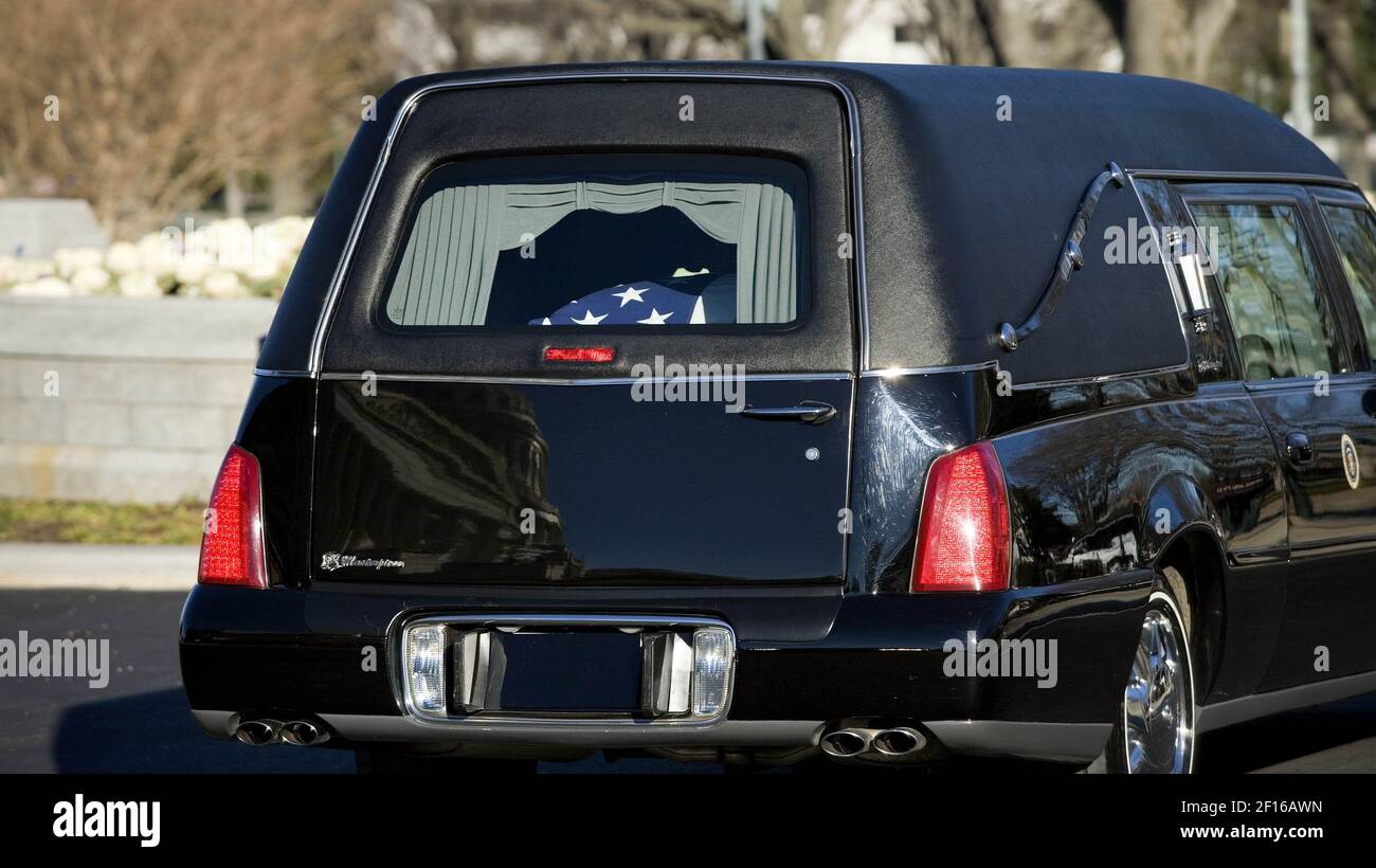 A hearse carrying the casket of former US President Gerald Ford leaves ...