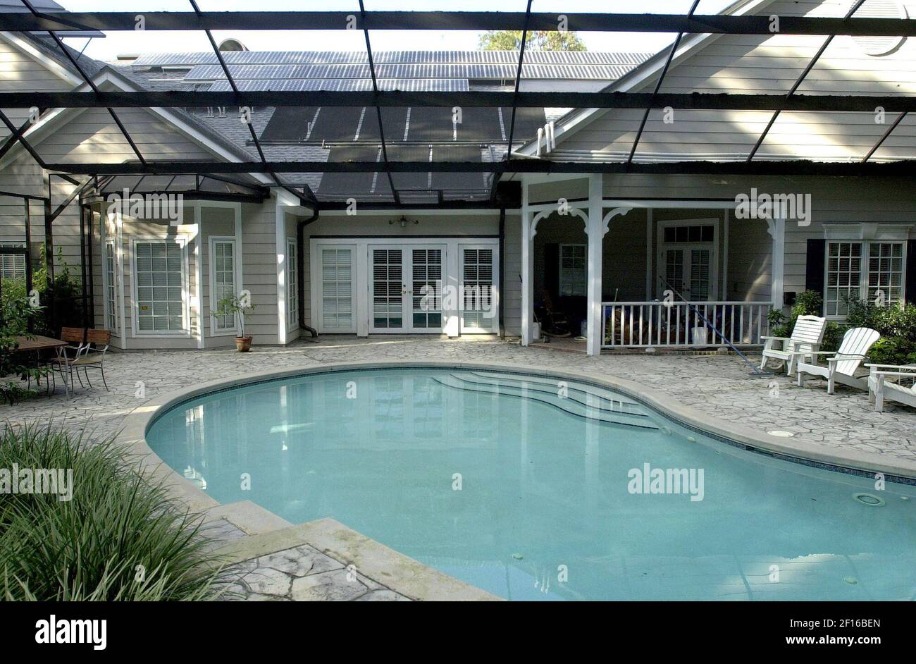 Bob Stonerock of Orlando, Florida, has had solar power at his home for ...
