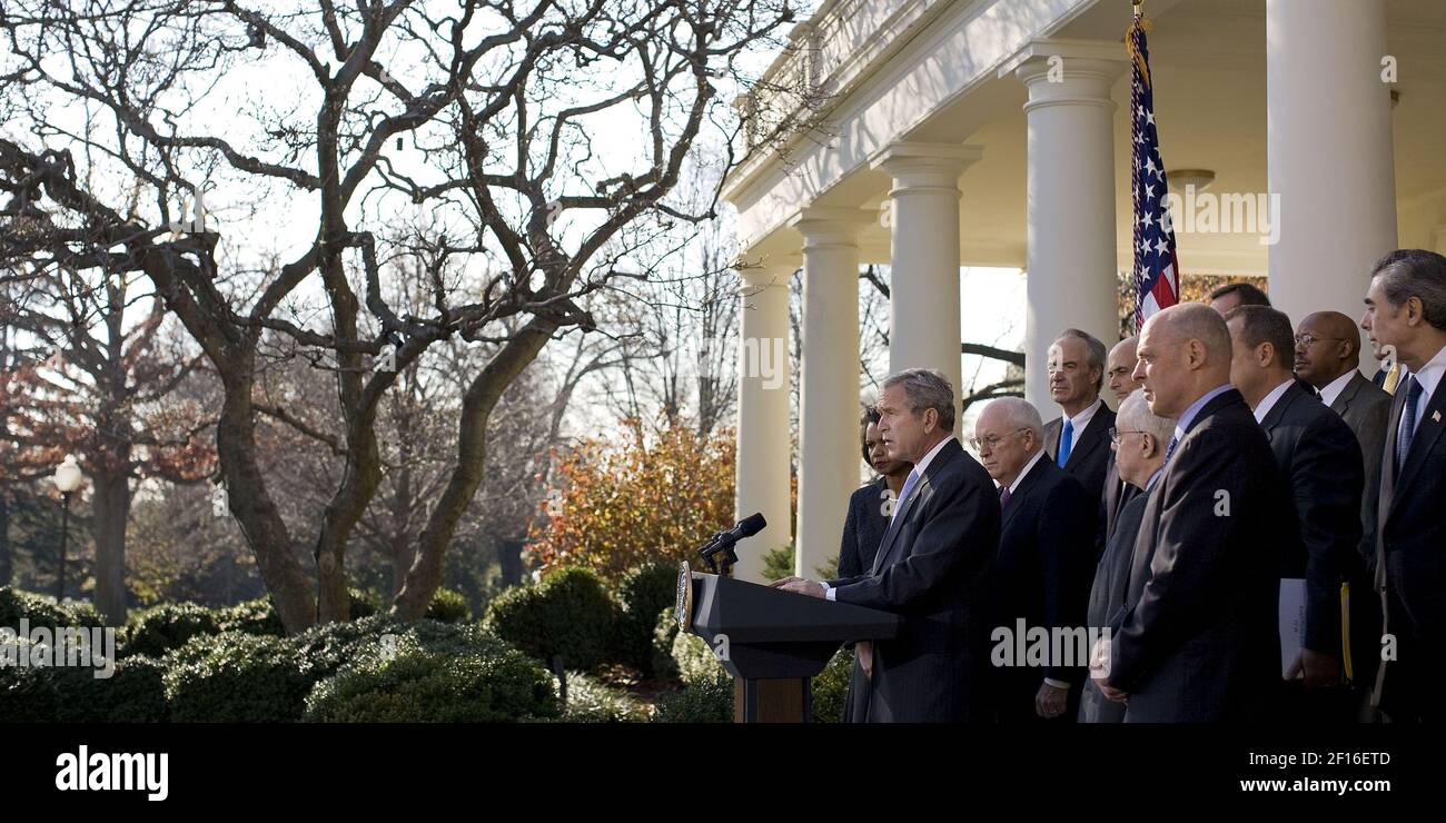 President George W. Bush makes a statement in the Rose Garden of the ...