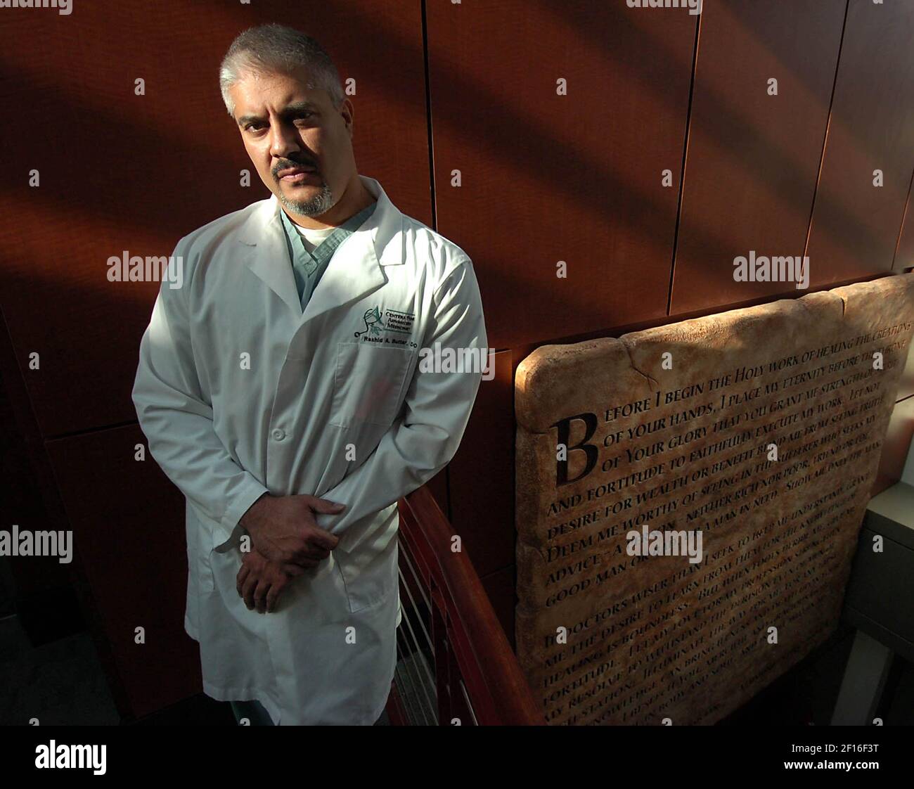 Dr. Rashid Buttar draws both complaints and praise for his ...