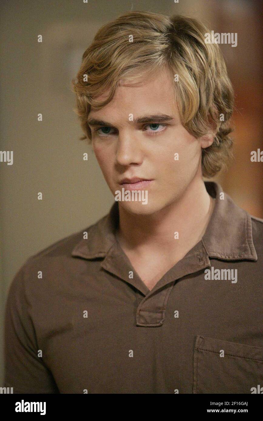 Taylor Handley stars as Johnny Miller in the CW's drama series, "Hidden ...