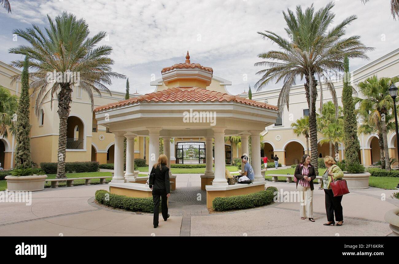 University of Central Florida's Rosen College of Hospitality Management ...