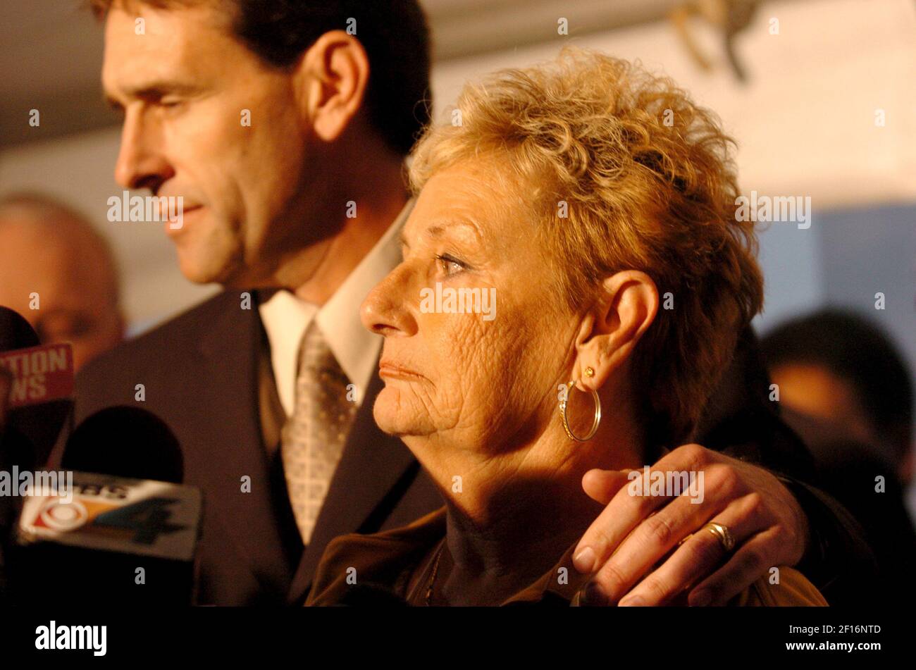 Witnesses to execution High Resolution Stock Photography and Images - Alamy