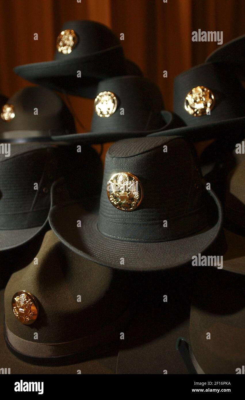 The most recognizable symbol of an Army drill sergeant, the campaign ...