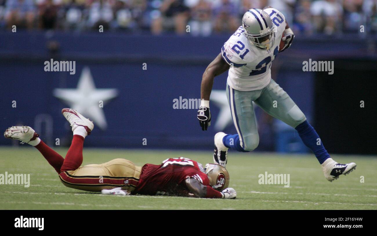 Dallas Cowboys running back Julius Jones gets forced to the sidelines ...