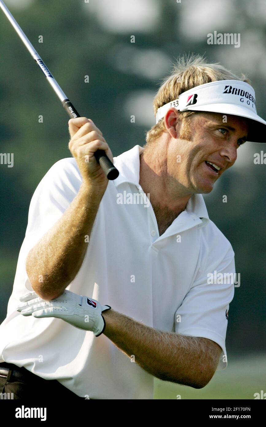 Stuart Appleby talks about his arm position while on the practice tee ...