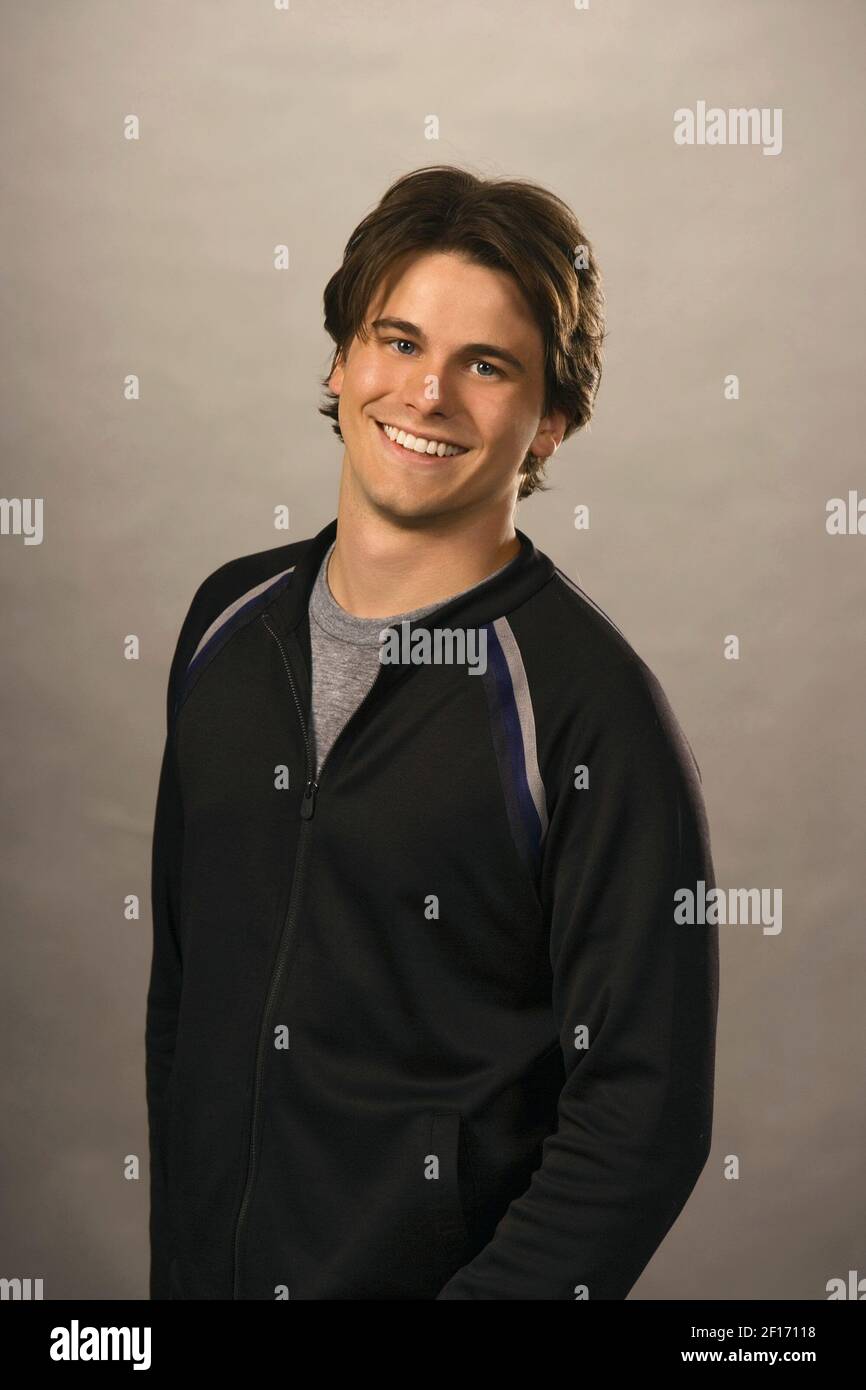 Jason Ritter stars in The Class, a new comedy about the lives of a ...