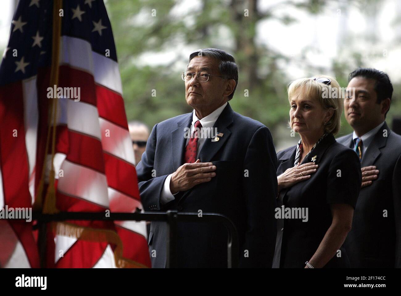 Norm Mineta and his wife, Deni, and son, David, attend a farewell ...