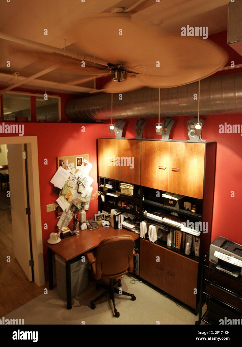 Mechanicals hi-res stock photography and images - Alamy