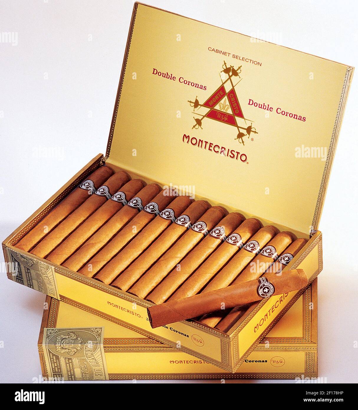 Cabinet Selection Monte Cristo Cigars