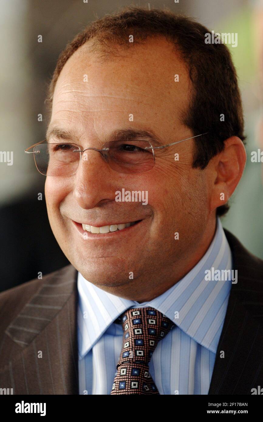 Robert tanenbaum hi-res stock photography and images - Alamy
