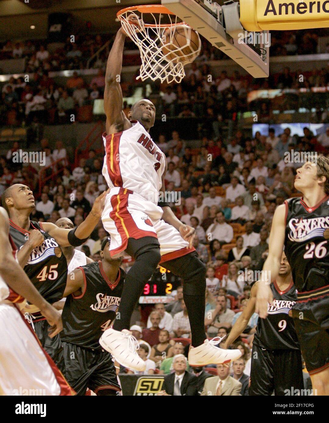 Dwyane Wade Dunk On Orlando