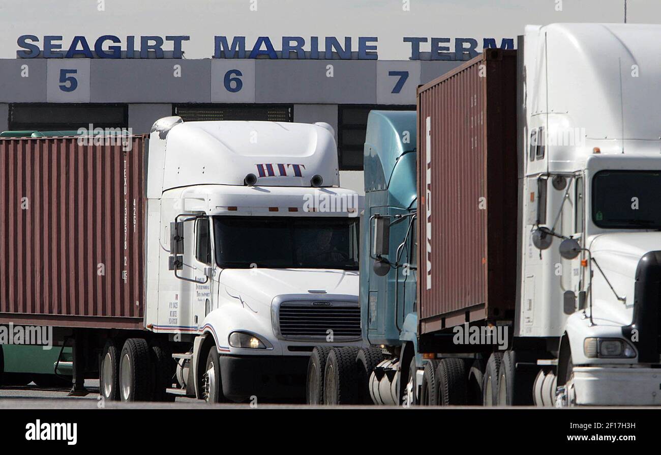 Port container traffic at the Seagirt Marine Terminal in the Port of ...