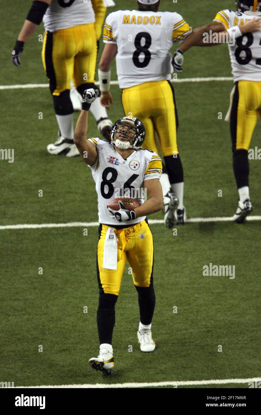 Hines ward touchdown hi-res stock photography and images - Alamy