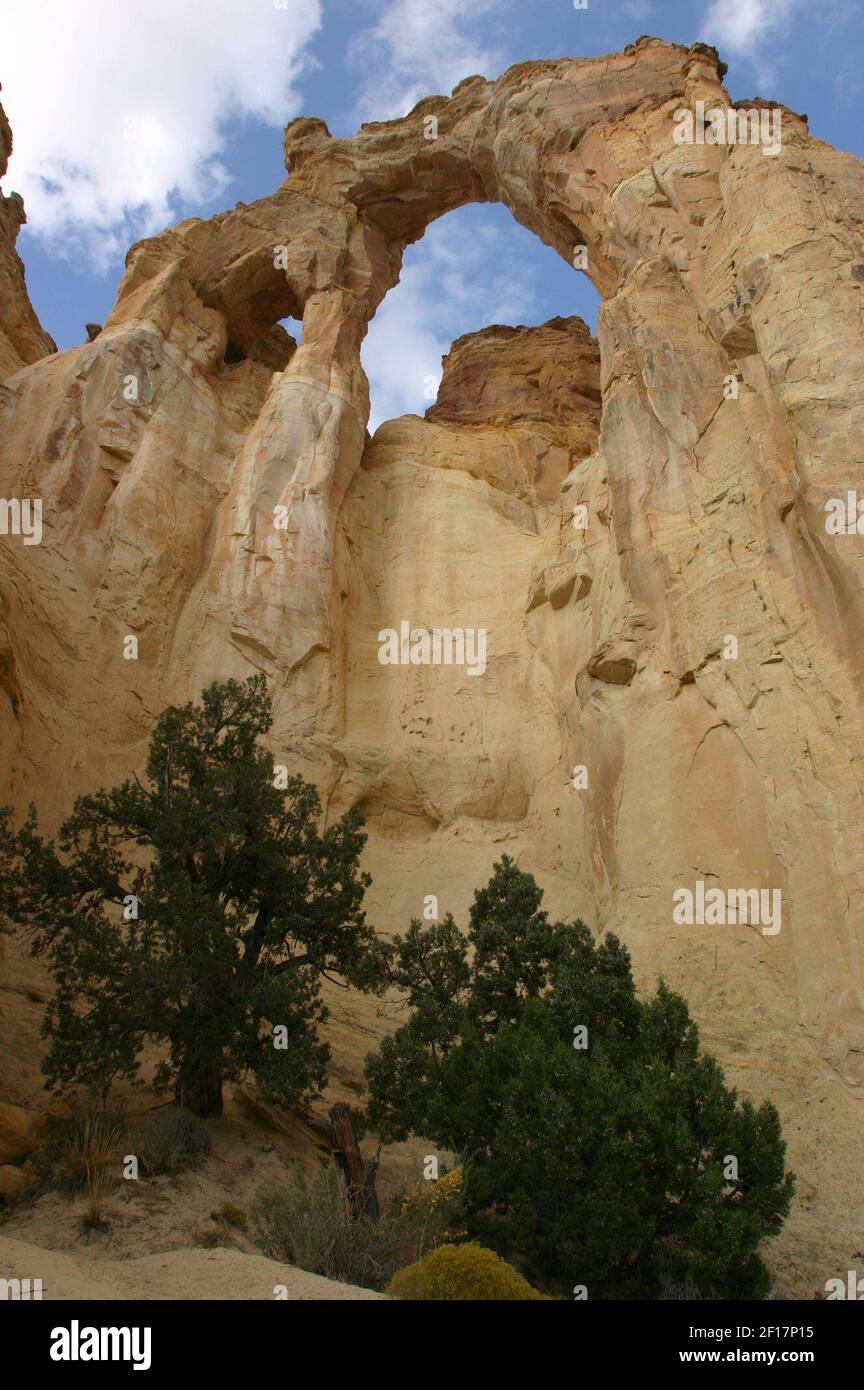 Grosvenor Arch, named for the founder of the National Geographic ...
