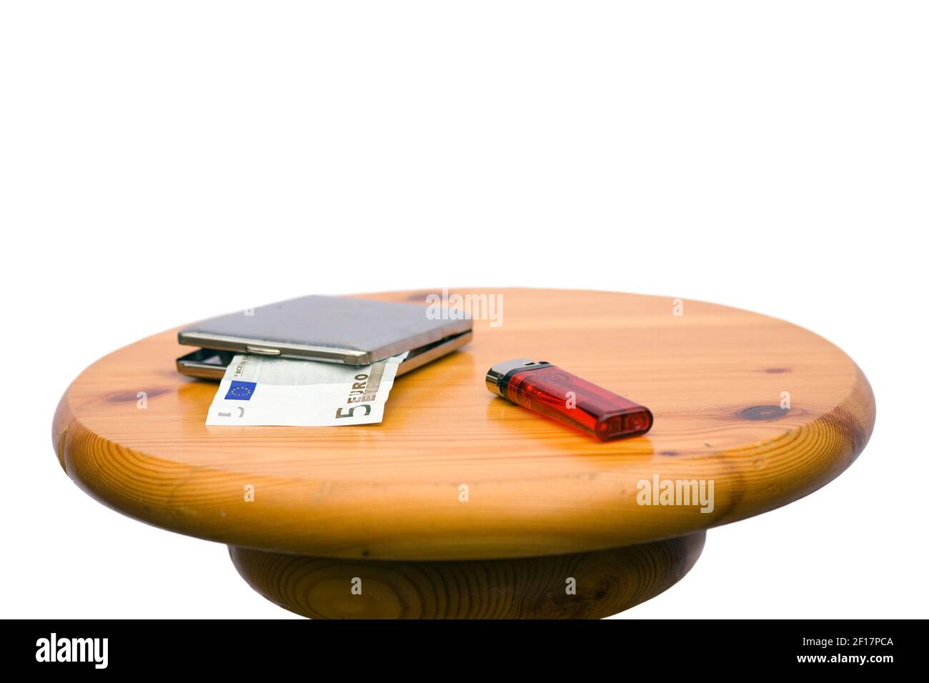 Money and cigarettes hi-res stock photography and images - Alamy