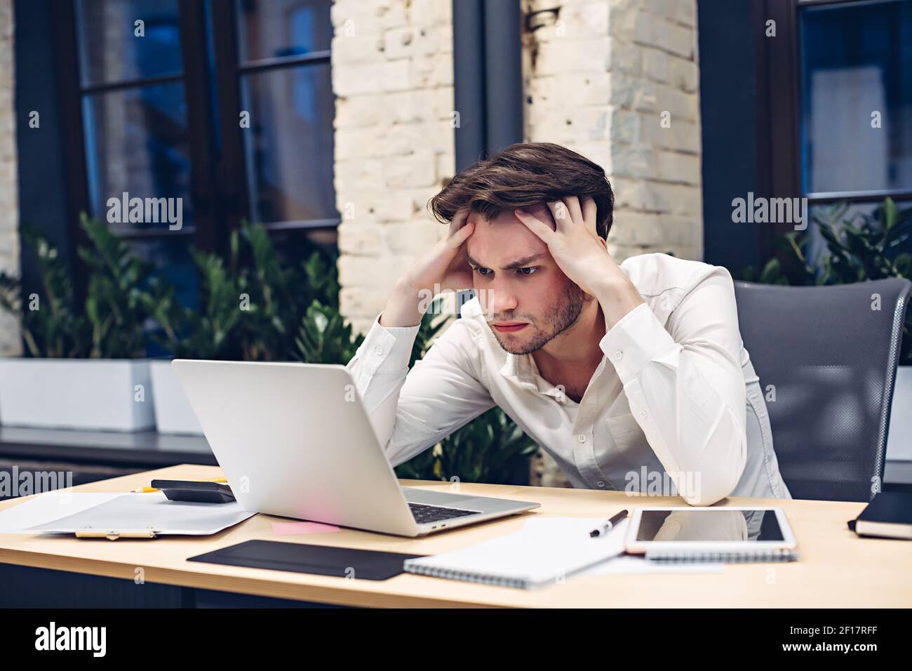 Business concentrated hi-res stock photography and images - Alamy