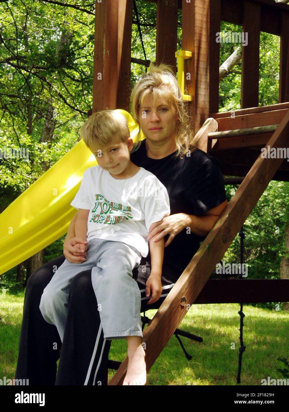 ** EDITOR'S NOTE: PHOTOS EMBARGOED UNTIL JUNE 12 ** KRT US NEWS STORY ...