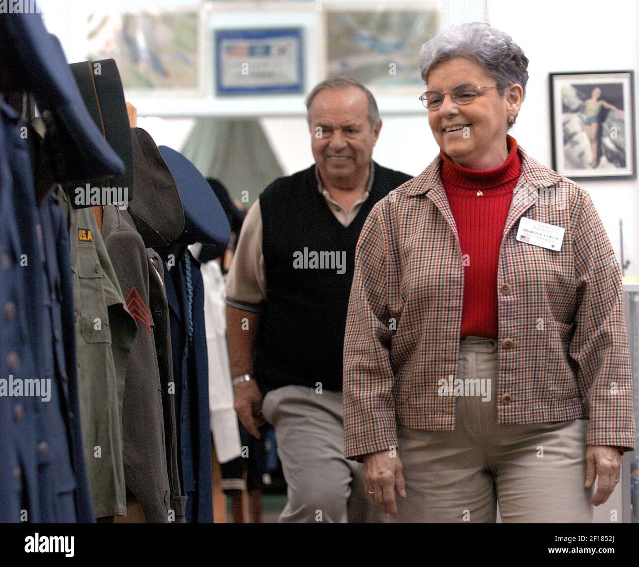 Museum officials Larry Sassorossi and Sharon Corum display Korean War ...