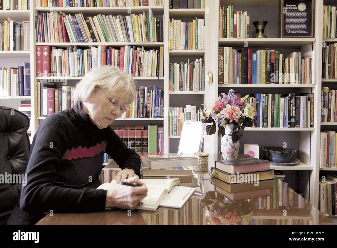 KRT RELIGION STORY SLUGGED: UCCCOMMERCIAL KRT PHOTOGRAPH BY NORMAN NG ...