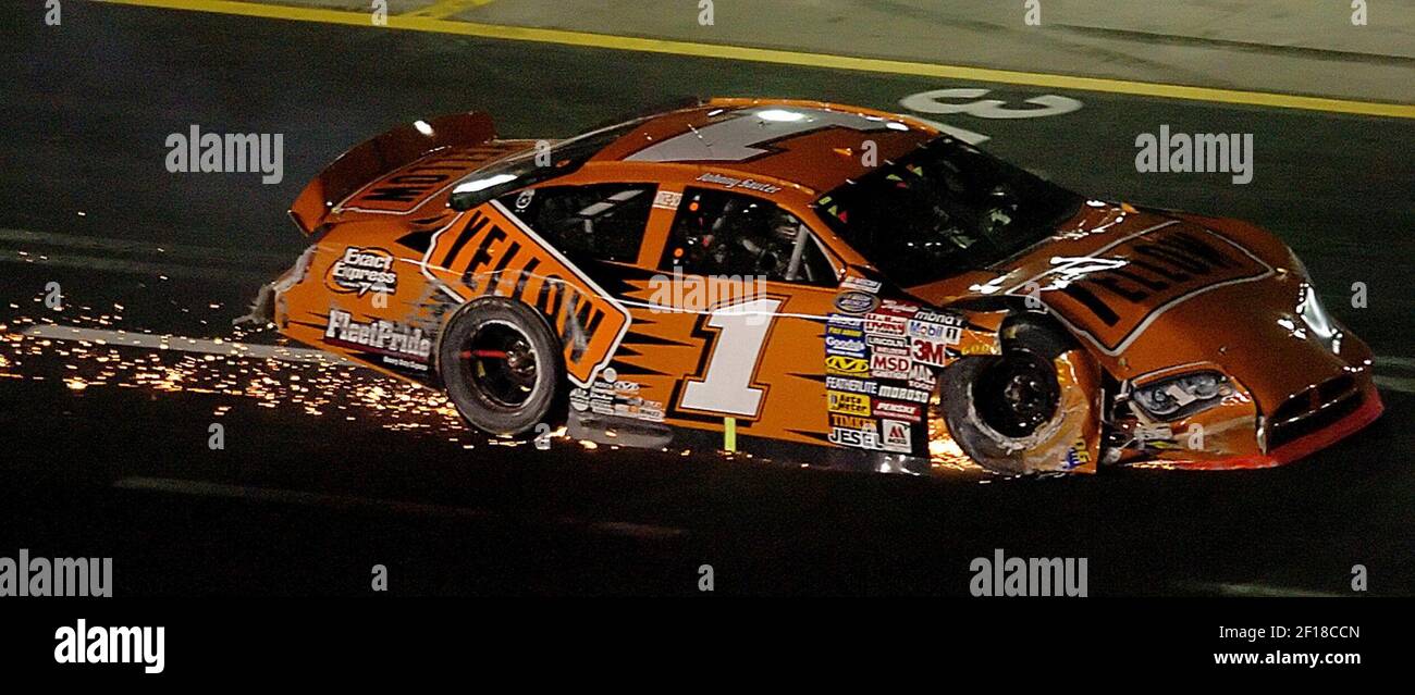 KRT SPORTS STORY SLUGGED: CAR-NASCAR KRT PHOTOGRAPH BY JEFF SINER ...